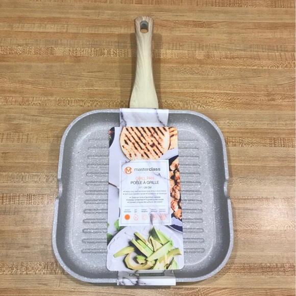 Masterclass | Kitchen | Masterclass Beige Speckled Grill Pan | Poshmark